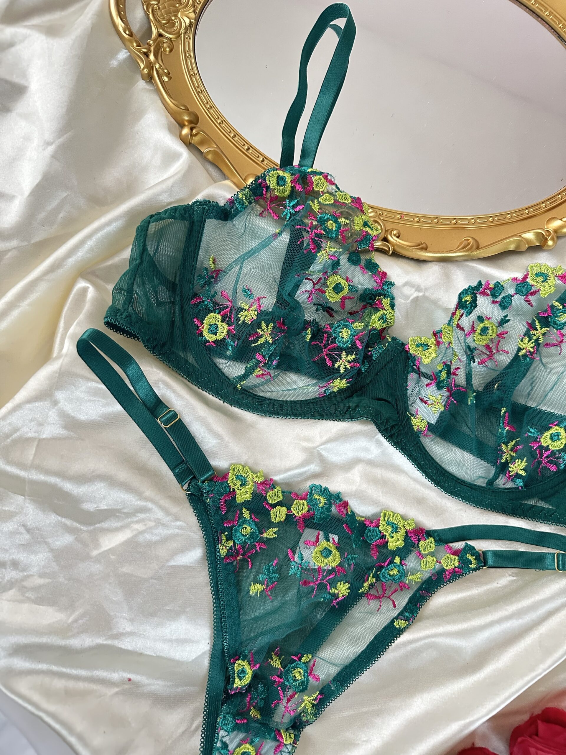 Set Delia verde 🫒💚 – Lencería, Ropa Interior y Accesorios en México